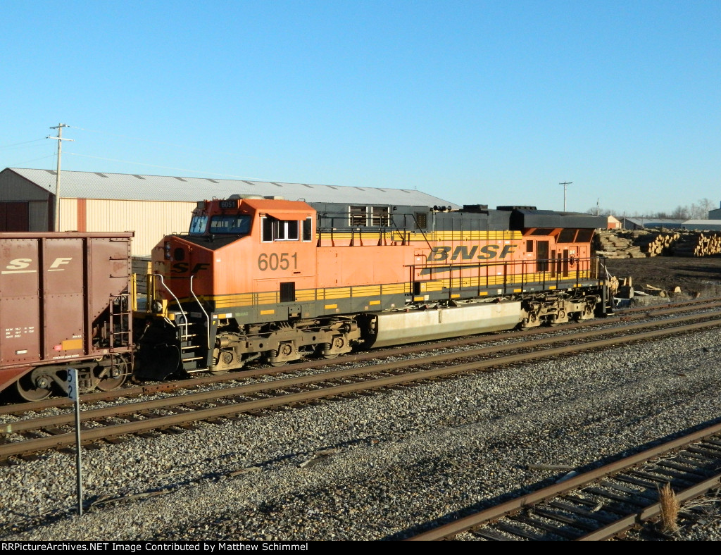 BNSF 6051 DPU